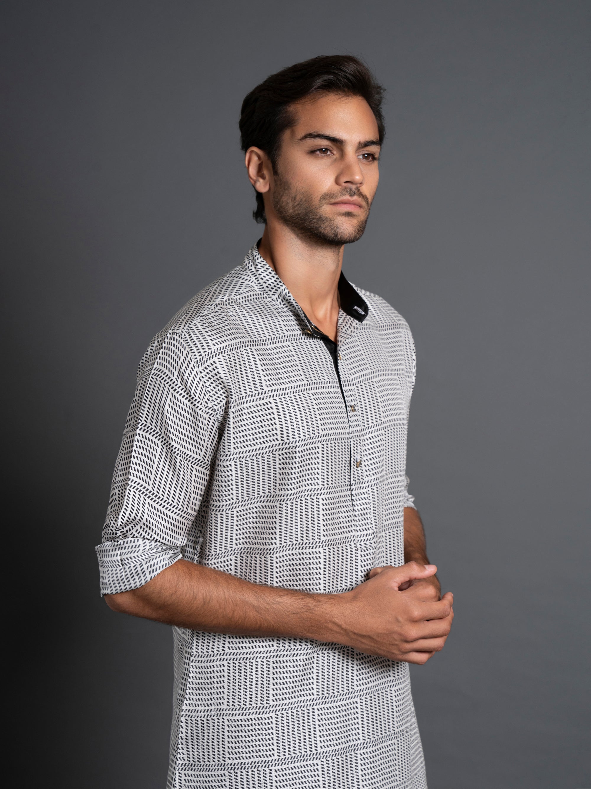 GEOMETRIC BOX PRINT KURTA